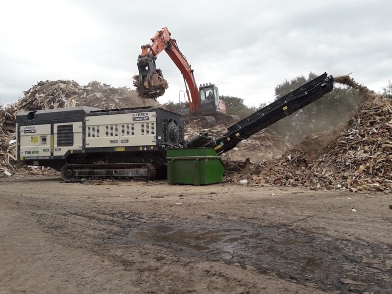 Terex Ecotec Expand Shredder Range with New TSS 390 Single Shaft ...