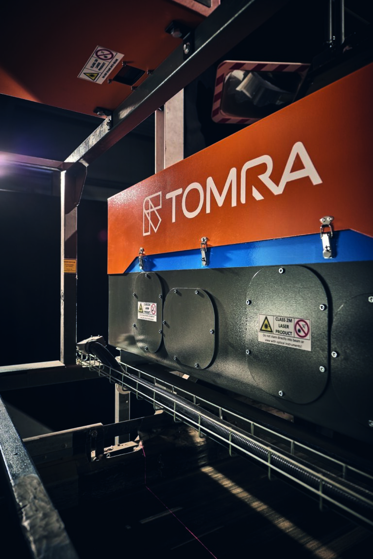 TOMRA Unveils New Deep Learning Solutions at IFAT 2026 - RecyclingInside